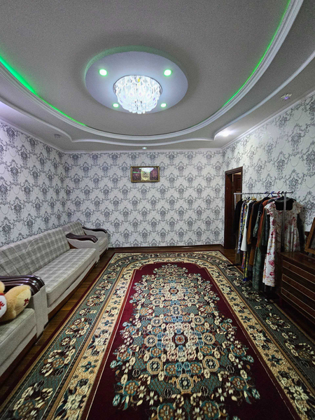 3 xonali 120m² 5-qavat uy sotiladi