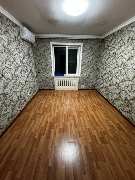 Prodayotsya kvartira na ц6