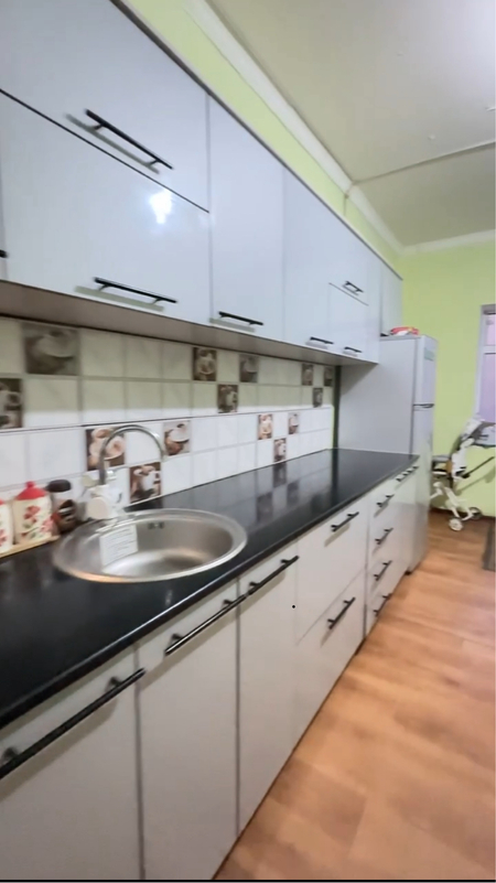 Карама туман Фарход сафхоздан ховли сотилади
