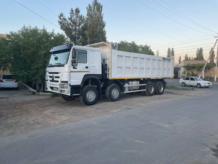 Yurgani 48 000 km  tayyor banki bor qolgan malumot telda   narhini kel