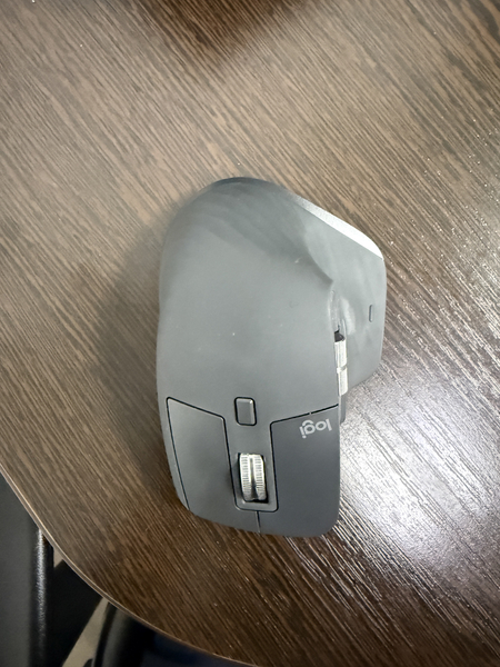 Продам Logitech mx master 3s