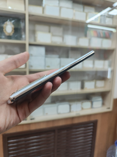 Infinix Zero 30 8/256 ideal