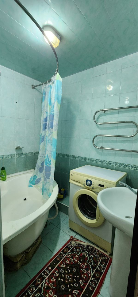 Продам 3 комнатную на Юнусабаде 13