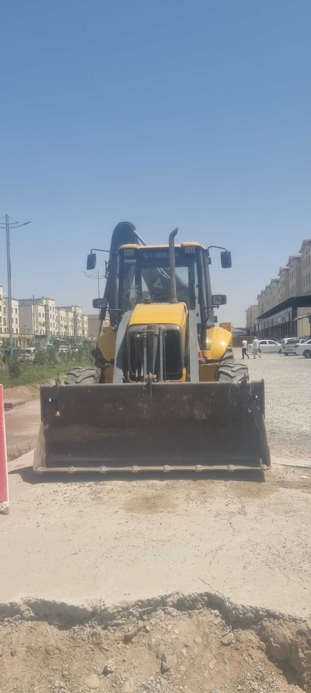 Volvo bl71 sotiladi va barterga avtokranga bor
