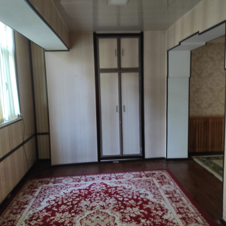 Chilonzor 24 chi kvartl 2*3/1/5/450$