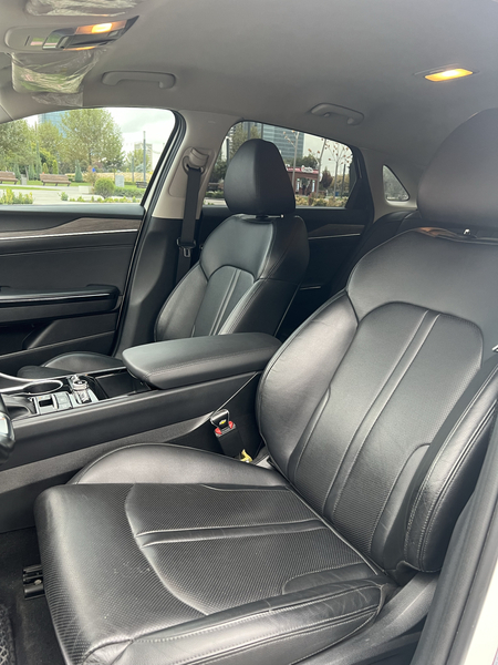 Kia K5 Prestige Plus 2.0 Srochno