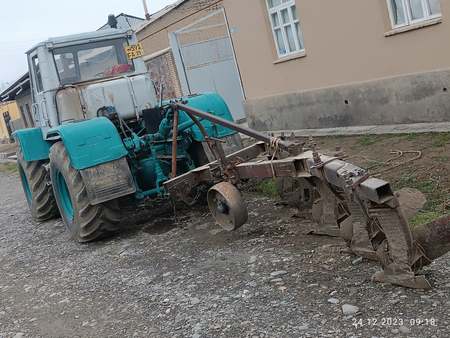 Трактор 150к холати яхши