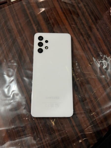 Samsung Galaxy A32 4/64ГБ.  Состояние идеальное