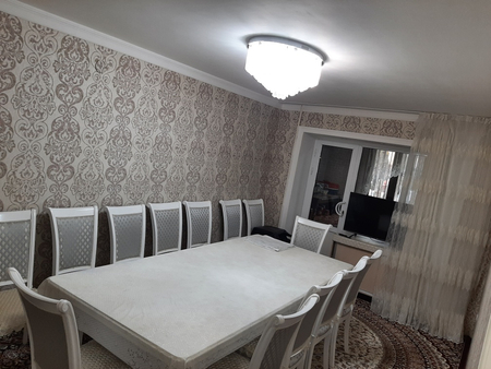 Продам квартиру 4/1/4 м-в ТТЗ-1 Диадора балкон 2/6