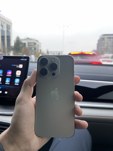 Iphone 15 pro 256 gb