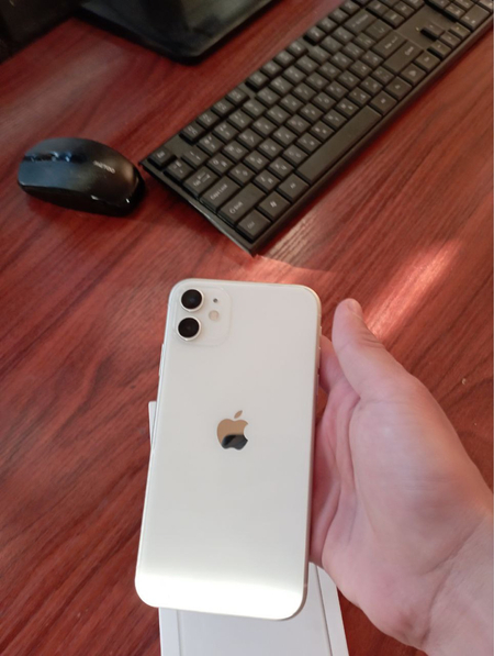 Iphone 11 white holati alo