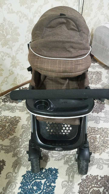 Bolallar kolyaskasi