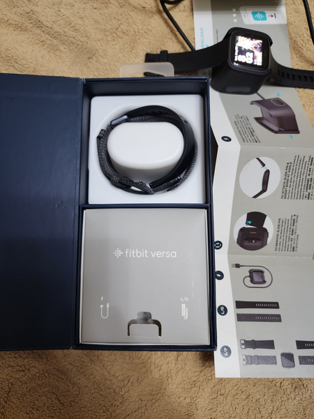 Умные часы для спорта  Fifbit Versa