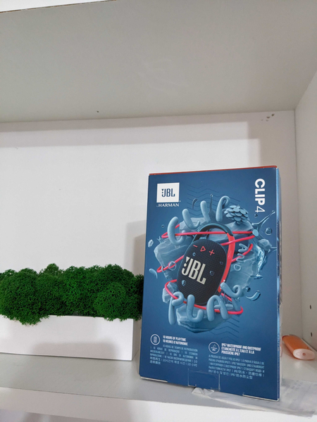 Продам колонку JBL 4 clip оригинал