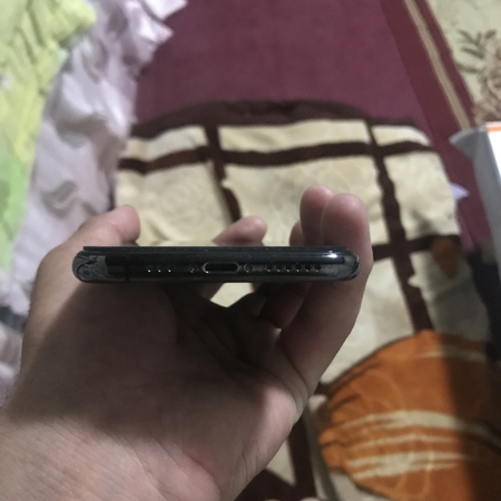 Iphon xs sotiladi