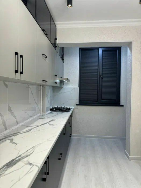 Ойбек 3комнатная квартира продаётся
