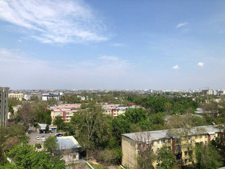 Продаётся Квартира с супер видом с высоты птичьего полёта (Э)