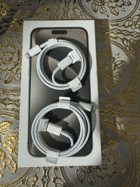 Iphone 14 pro Pro max usb zaryadkasi zavod karopkadan oʻzim ochganman