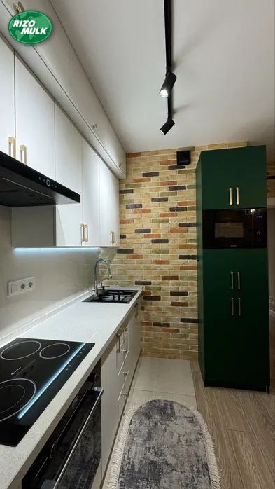 Продается уютная 4х комнатная 94кв.м. SA23