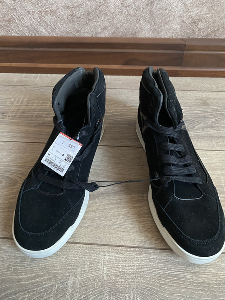 Zara оек кийим Английский