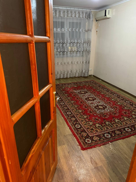 Микрарайонда 2 хонали уй ижарага берилади