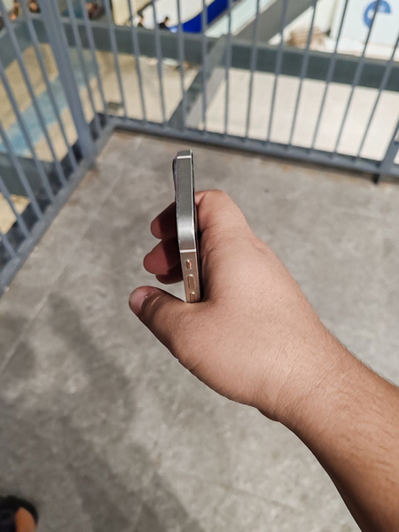 iphone 13 mini sotiladi