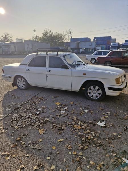 2000 года Волга 3110