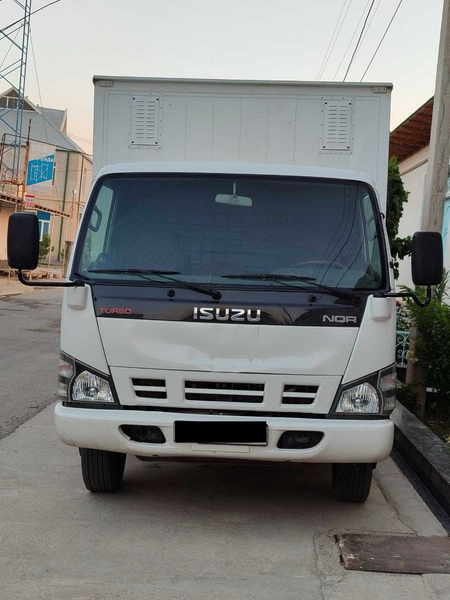 Isuzu 2017 5 tonnalik