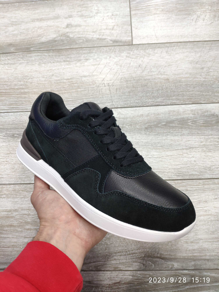 CLARKS RACE TOR GREEN SUEDE - Привезли из ЕВРОПЫ размеры от 40 до 45.