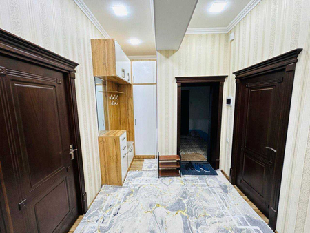Продаётся 2х комн квартира на 2 этаже Ор-р Гуливер
