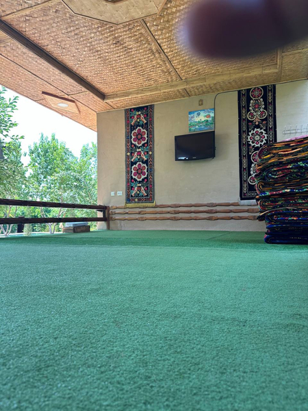 Oilaviy Dacha arendaga beriladi