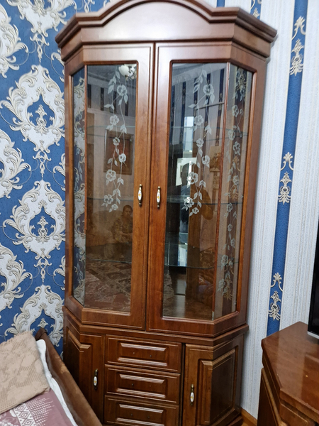 Продаётся стенка комплект