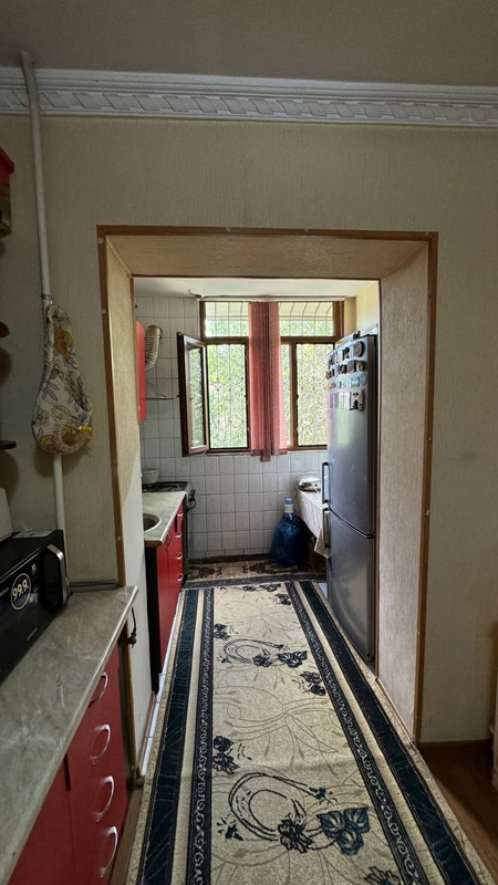 Продам хорошую квартиру на вингерской 77 серия олтин води