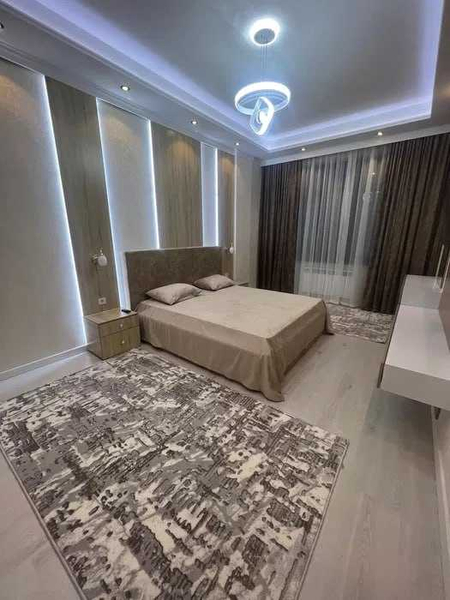 Аренда. Новостройка, рядом с метро БИЙ. 2х комнатная кв. Площадь 95 м²