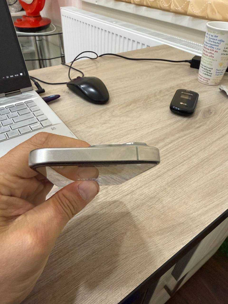 Продается iPhone 15 PRO 256 GB