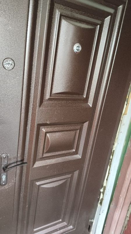 Продаю 2 ком кв-ру срочно на Кадышева