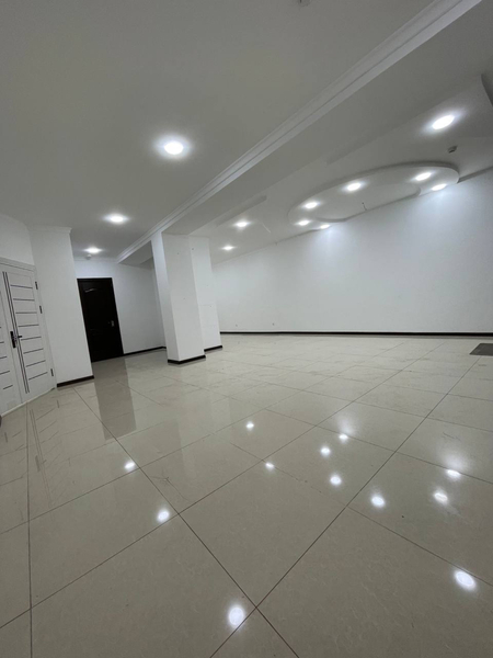 Аренда под Офис Ориентир-Лабзак 238м2 2000$торг