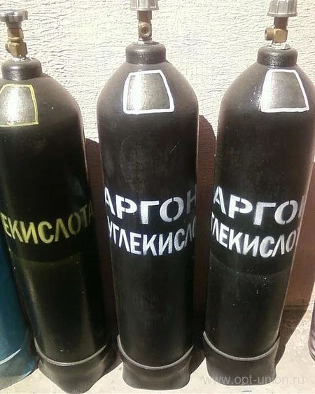 Редуктора Кислородные, и для разных газов.