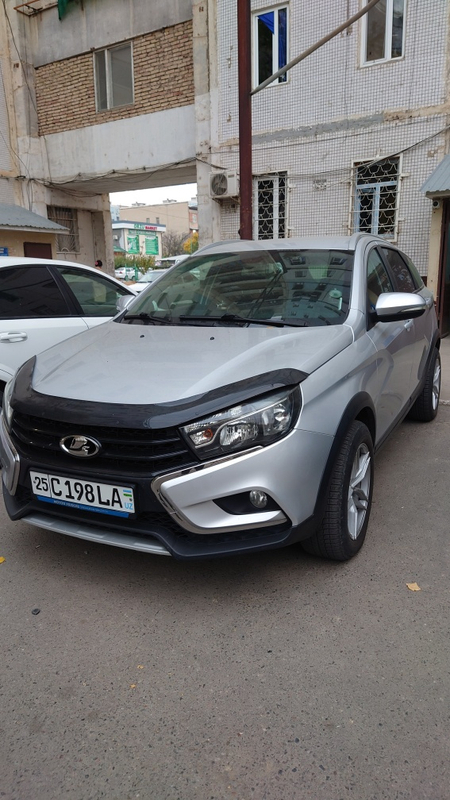 Lada vesta SW cross