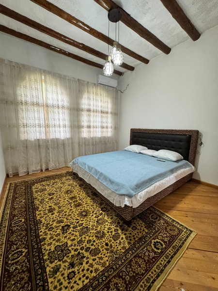 Xasanboyda 15 kishilik dacha