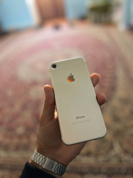 Iphone 7  Apple