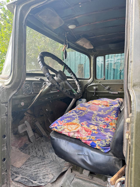 Zil bortli 130 metan