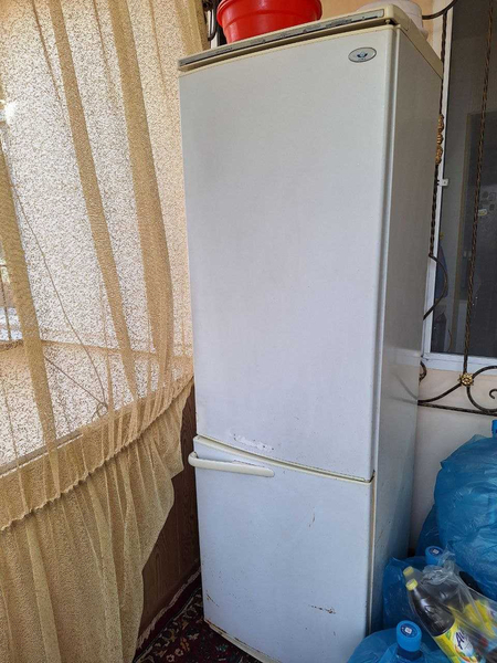 продаётся холодильник в рабочем состоянии