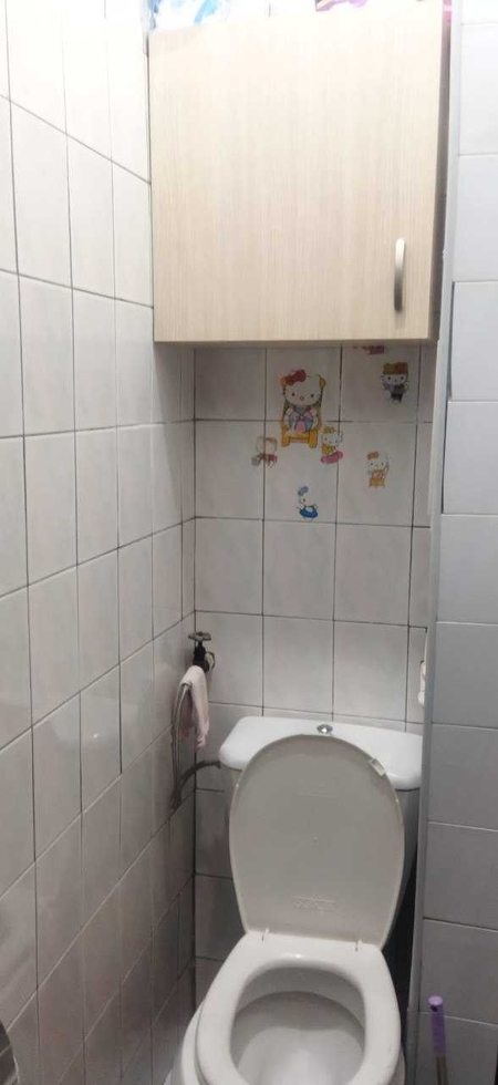 Юнусабад-18  3/1/4 кирпич 77 серия, отдельный вход со двора=