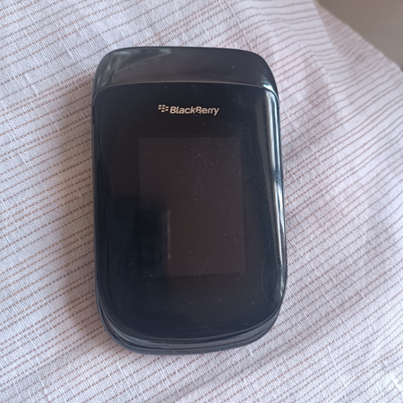 BLACKBERRY 9670 яхши