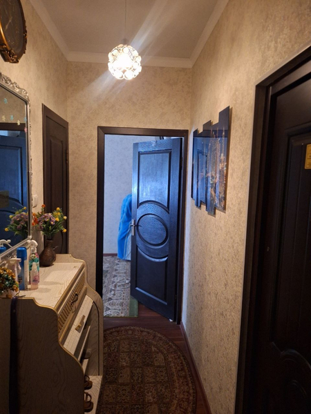 Продаётся 2/2/4 на мв.Феруза