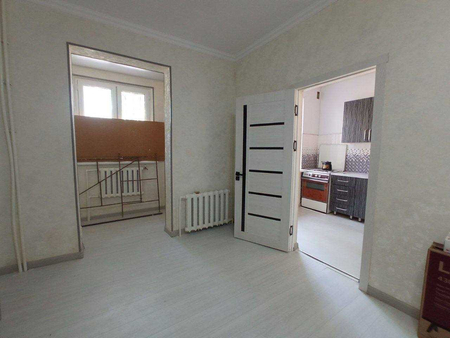СРОЧНО !! Продается квартира в Яшнабаде 2/1/4 ( 50 кв/м ) Авиасозлар 4