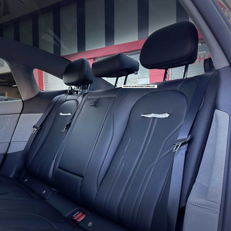 Zeekr 007 . Smart  AWD 770 KM yuqori texnologiyaga ega zeekr 007