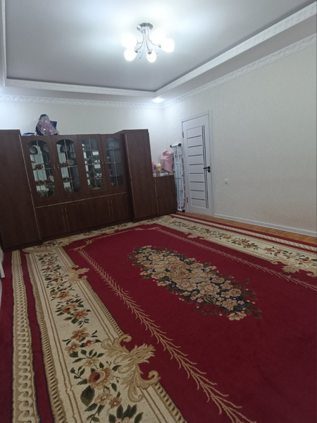 Qora qamish dom sotiladi