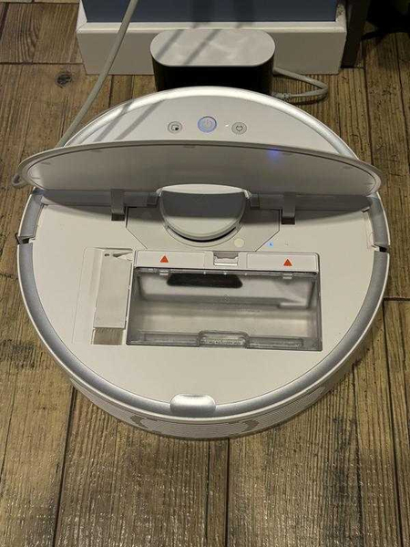 ПРОДАМ Робот-пылесос Roborock Sweep One S50.  Cостояние ОТЛИЧНОЕ